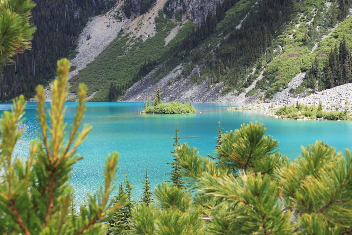 Joffre Lakes Hike Guide: Summer & Winter Trail Tips